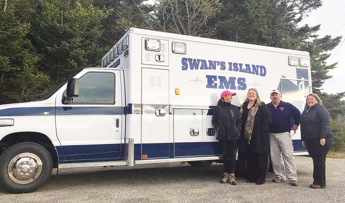 Swan’s Island welcomes new ambulance - Island Institute